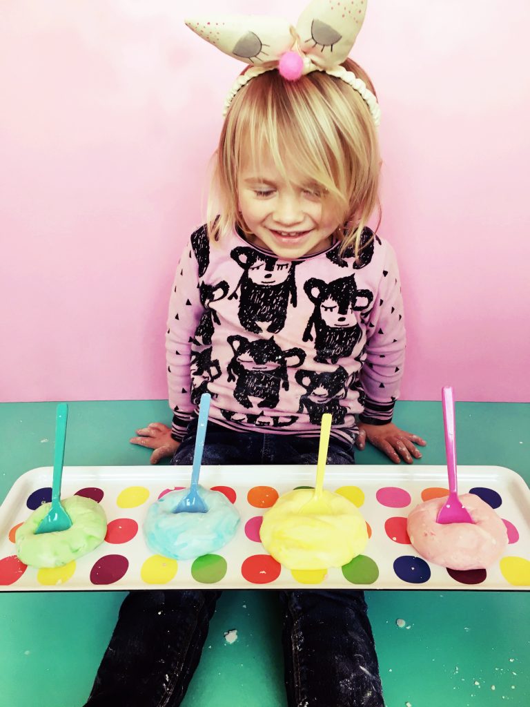 Oobleck - play based learning fun for toddlers using simple cornflour ...